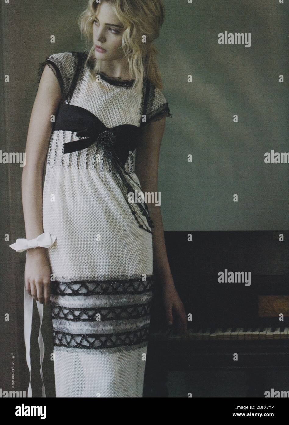 poster advertising CHANEL with Heidi Mount in paper magazine from 2009 ...