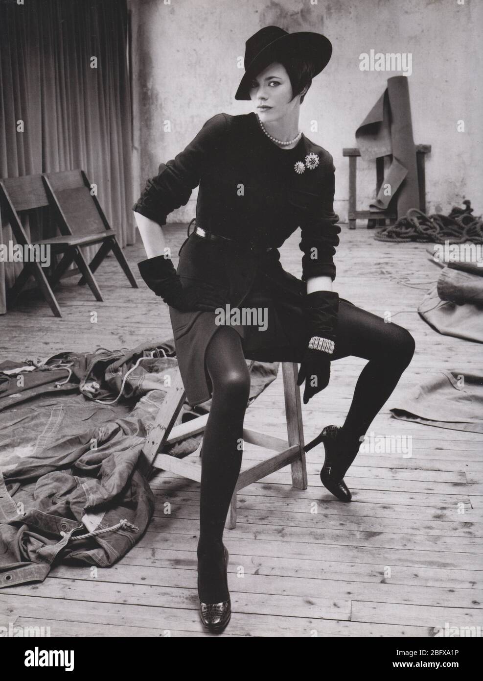 2004 fashion hi-res stock photography and images - Alamy