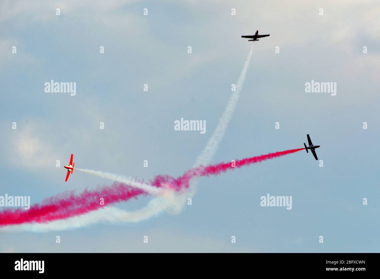 Propeller synchronization hi-res stock photography and images - Alamy