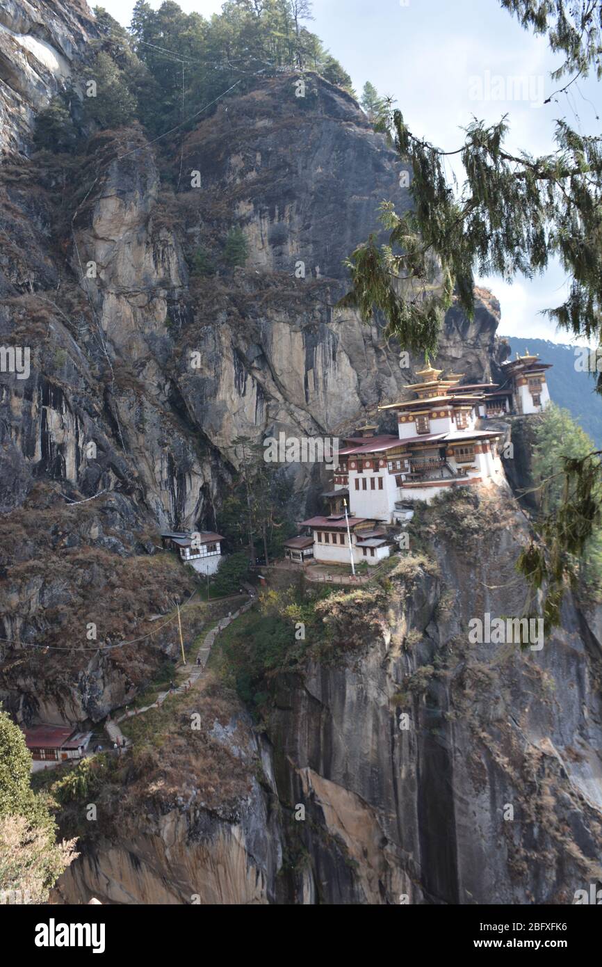 The Unesco-listed Tiger's Nest monastery (Paro Taktsang) is Bhutan's ...