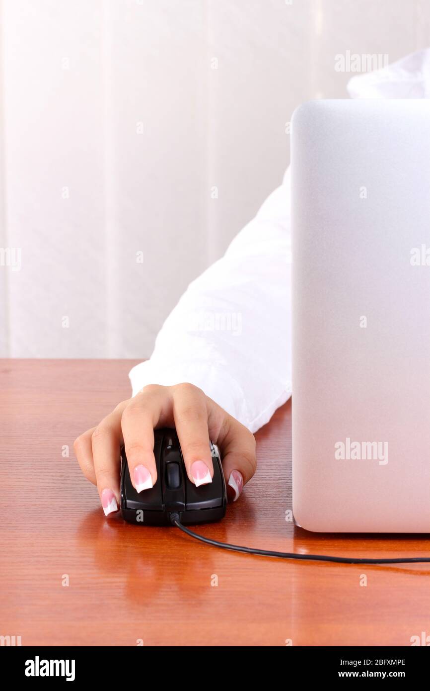woman's hands pushing keys of pc mouse, close-up Stock Photo - Alamy