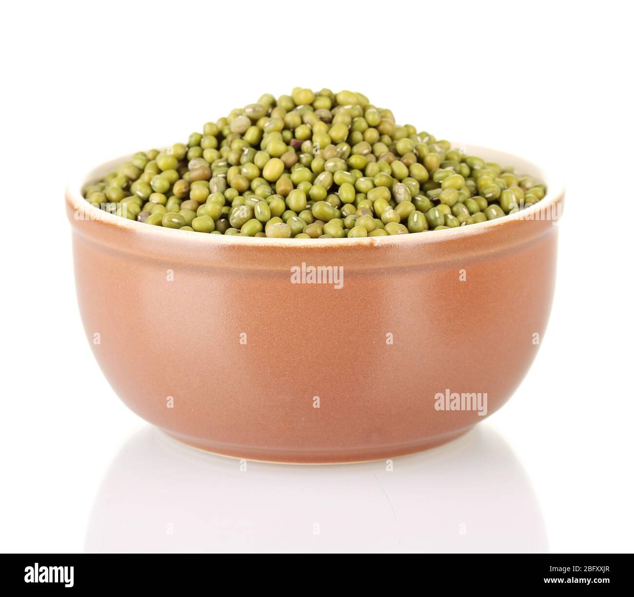Green mung beans in bowl isolated on white Stock Photo - Alamy
