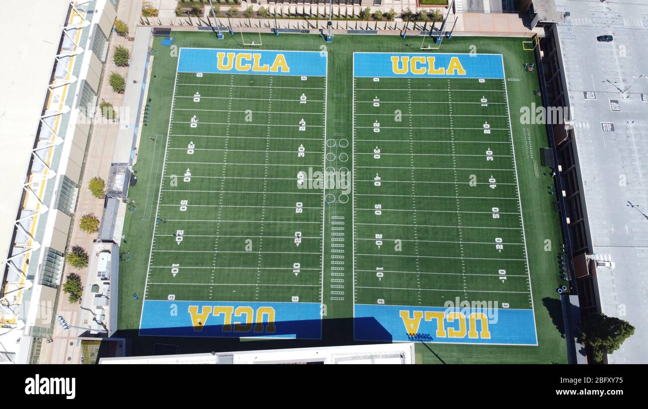 Los Angeles, United States. 14th Apr, 2020. General overall aerial view ...