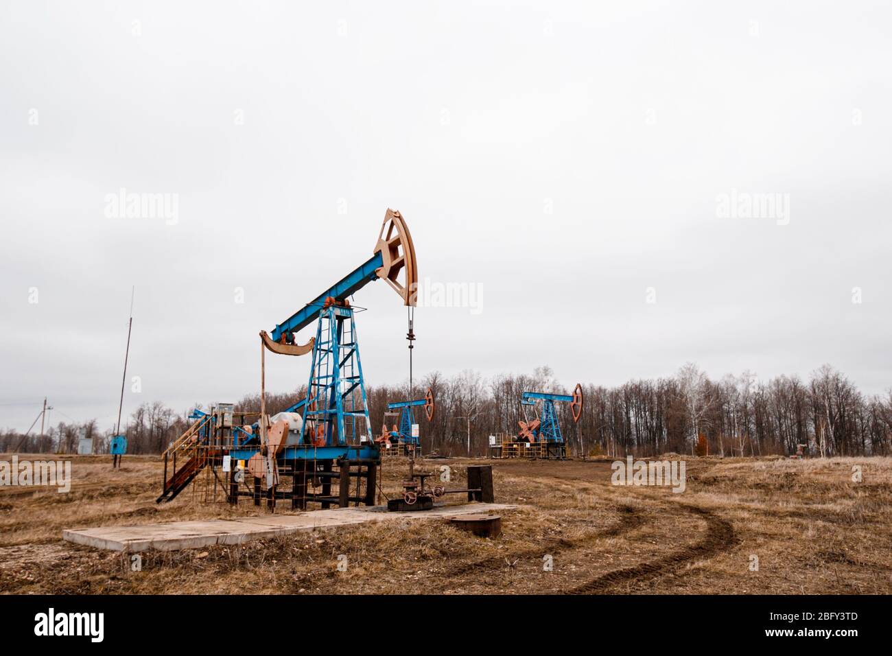 Power unit rig hi-res stock photography and images - Alamy