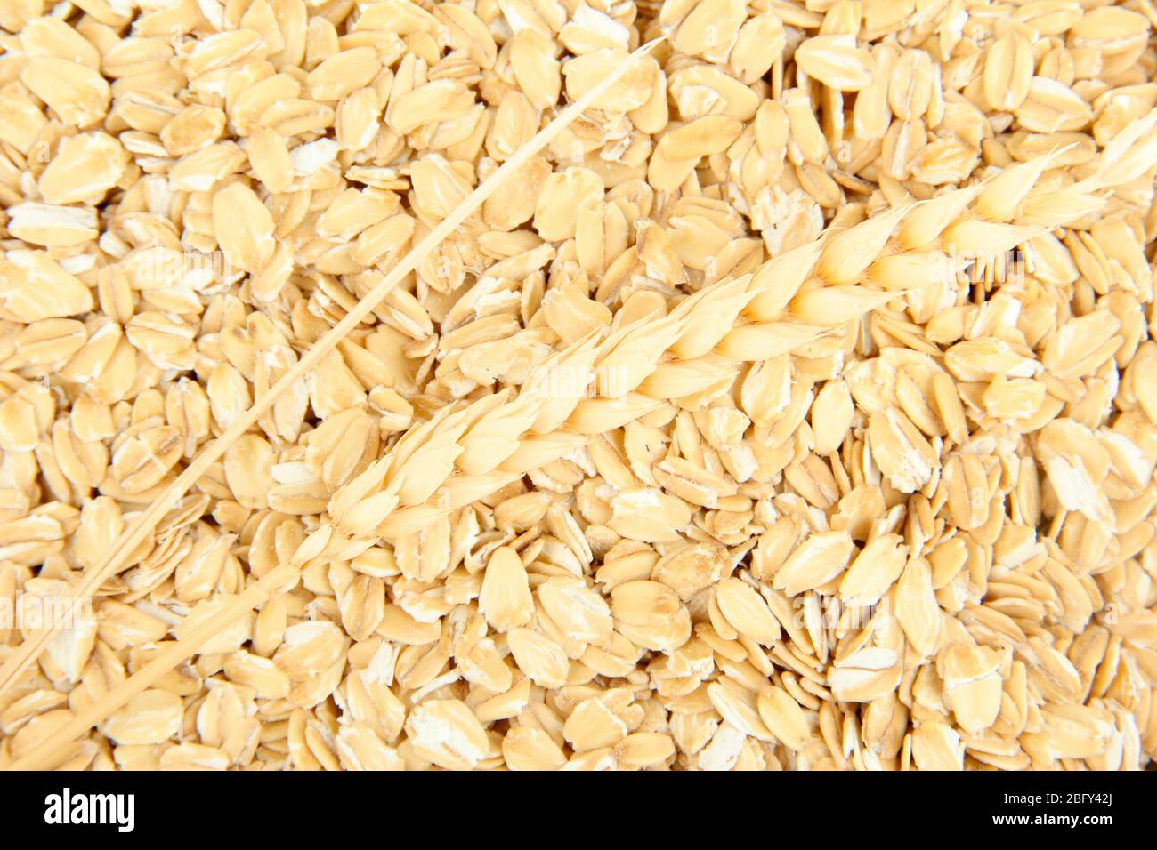 oat flakes texture of close up Stock Photo - Alamy