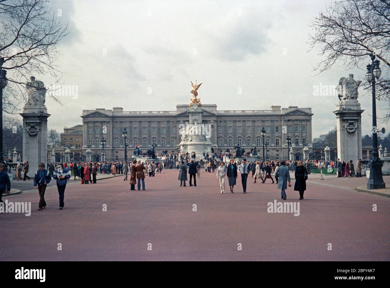 Buckingham Palace, April 1980, London, England, Great Britain Stock ...