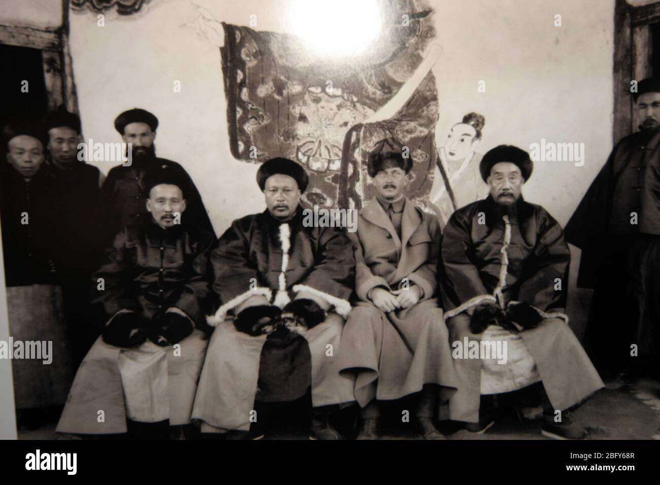 Qing Dynasty Officials , Qing Dynasty Government and Hierarchy ...