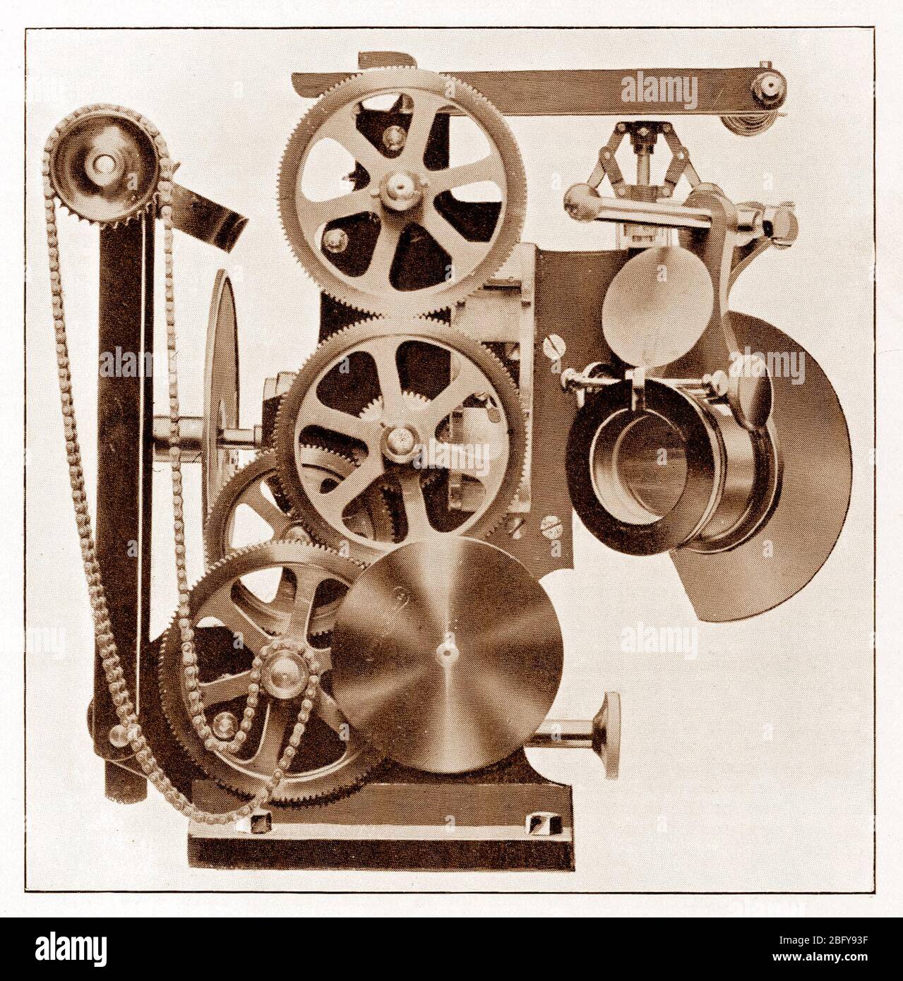 Victorian mechanism hi-res stock photography and images - Alamy