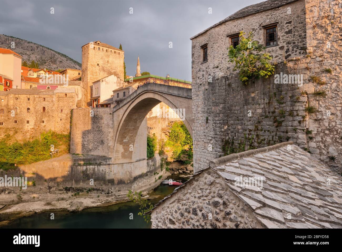 Stari Most bridge at sunset in old town of Mostar, BIH Stock Photo - Alamy