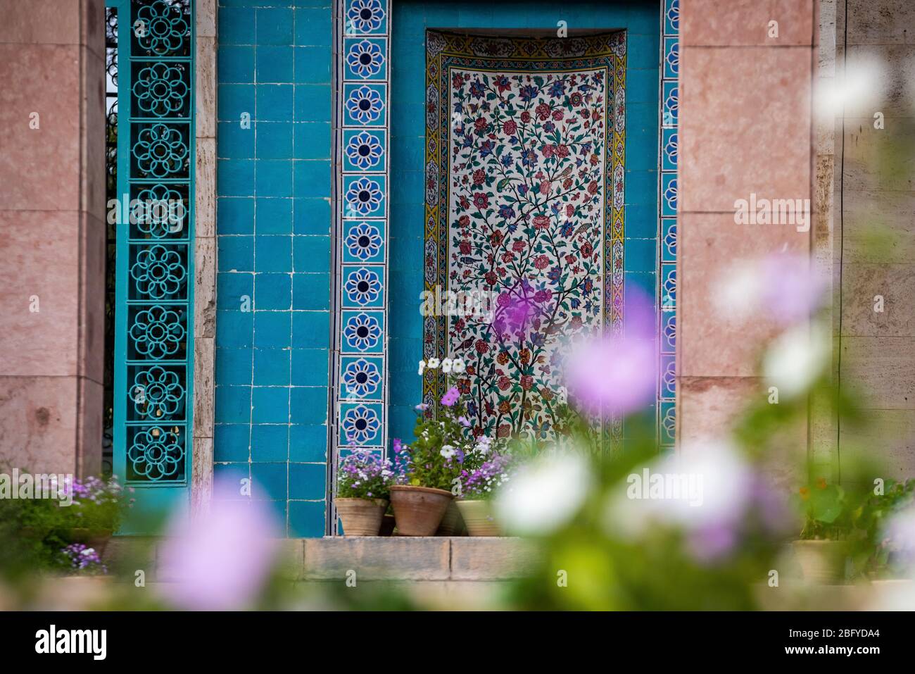 The Tomb of Saadi commonly known as Saadie (Persian: سعدیه‎), is a tomb ...