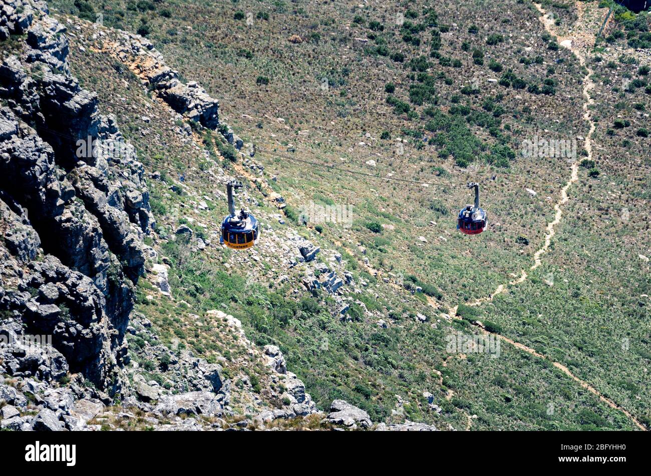 Rotating aerial cable car to tourists attraction Table Mountain Cape ...