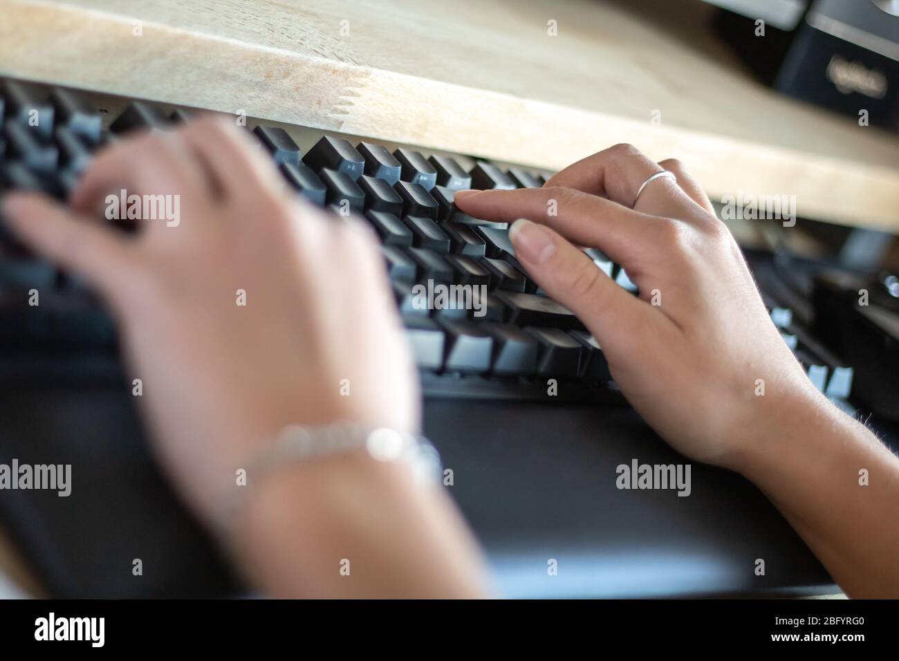 Female hands using computer. Female office desk workspace homeoffice ...
