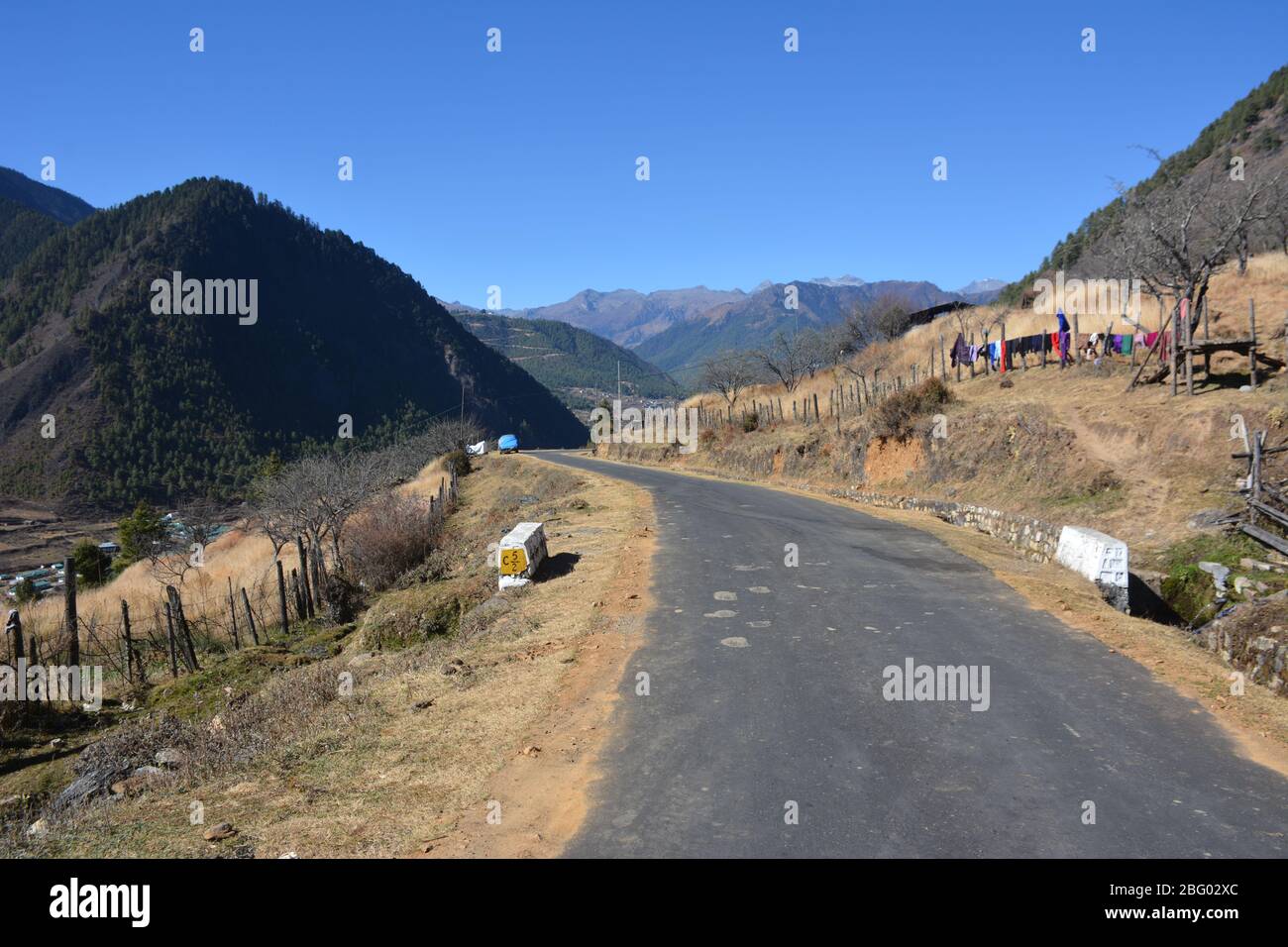 Road trip from the Paro Valley to the Haa Valley through the Chele La ...