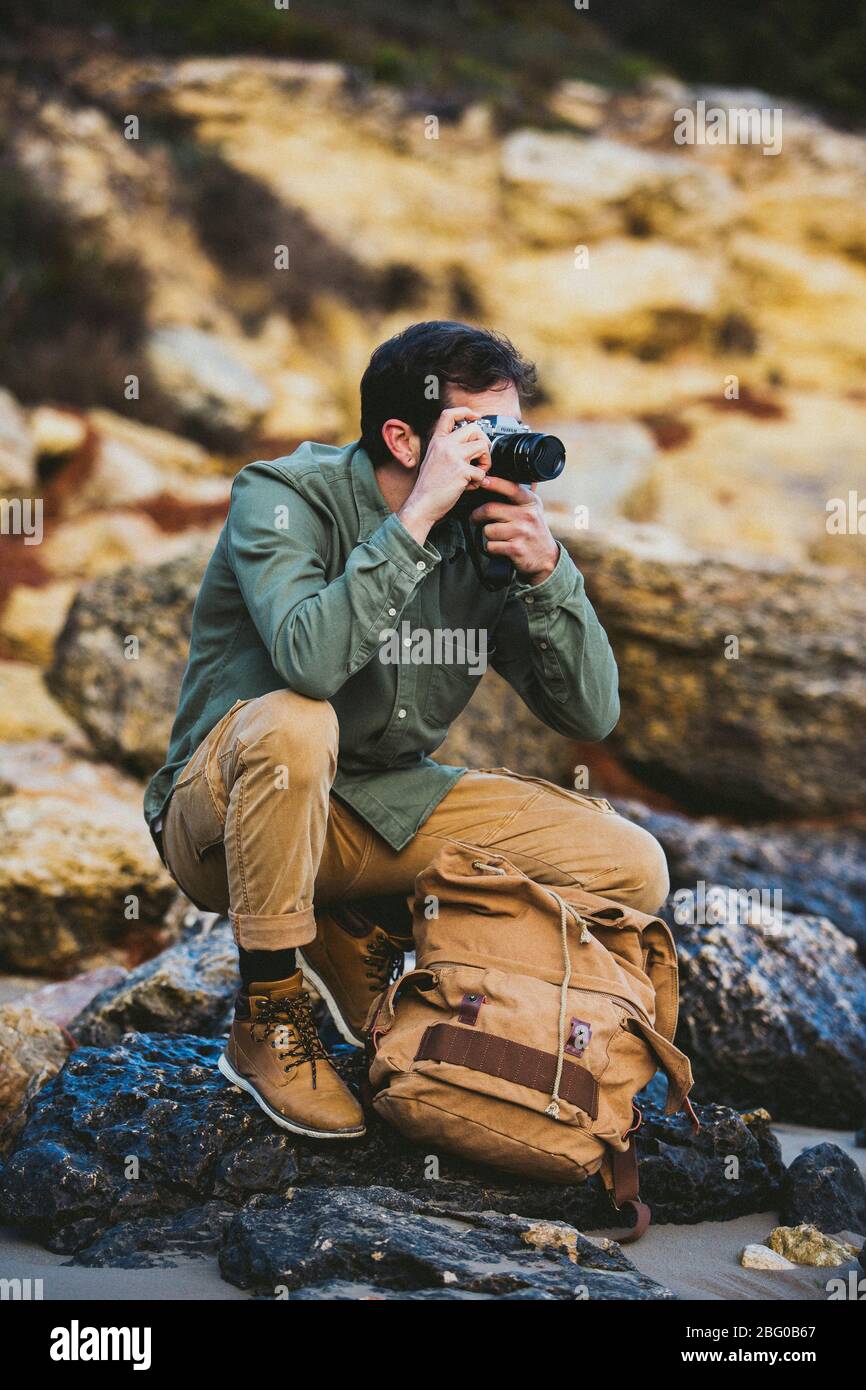 Black man taking photo hi-res stock photography and images - Alamy