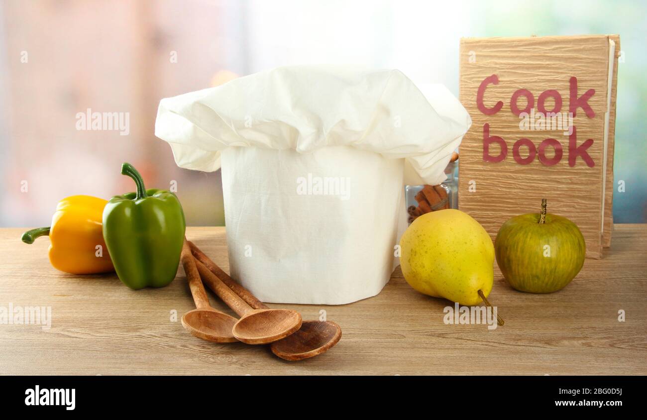 Chef's hat table hi-res stock photography and images - Alamy