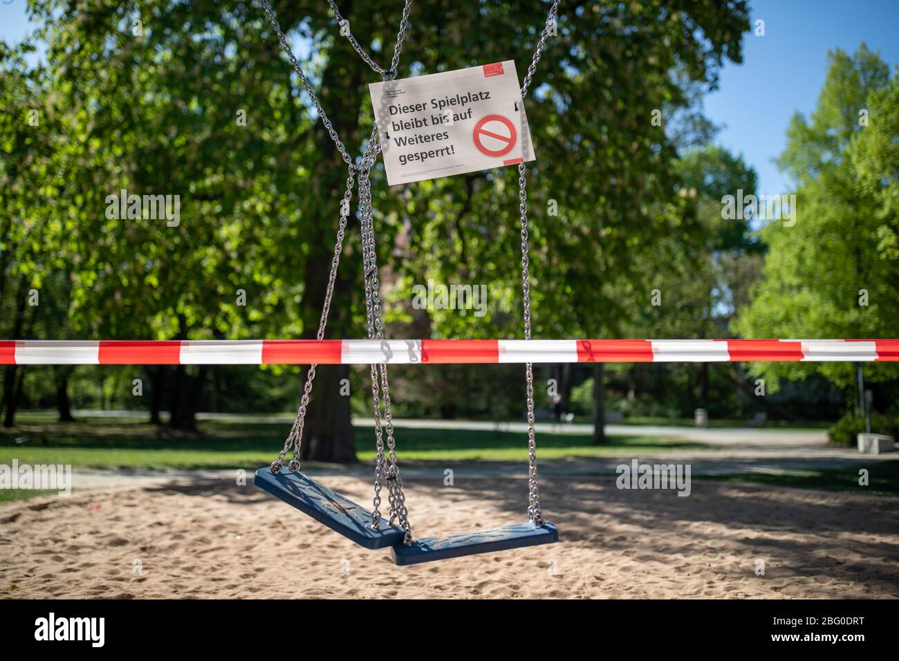 Nuremberg, Germany. 20th Apr, 2020. "This playground will remain closed ...