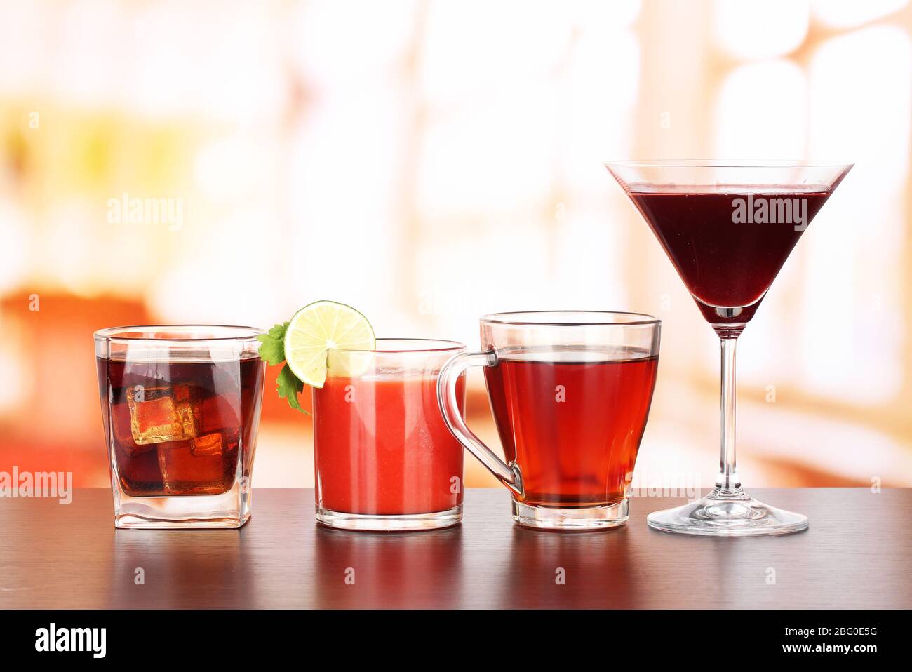 Glasses for different drinks hi-res stock photography and images - Alamy