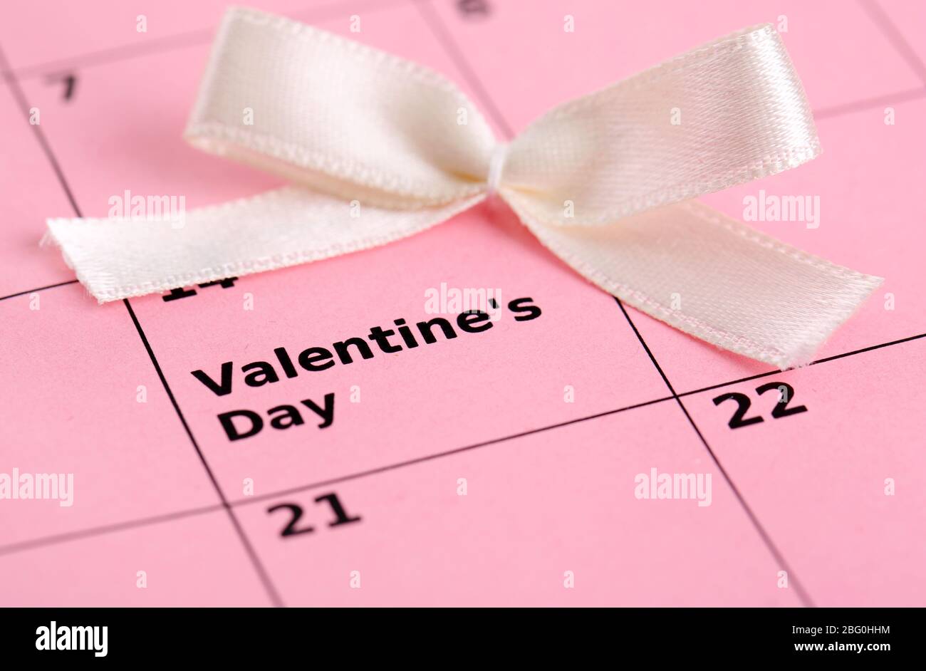 Notes on the calendar (valentines day), close-up Stock Photo - Alamy