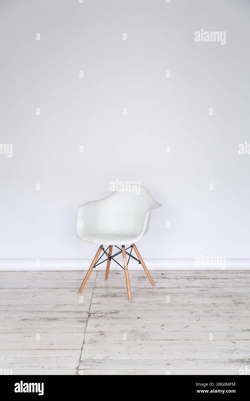The working space of the photo studio with a white paper background and ...