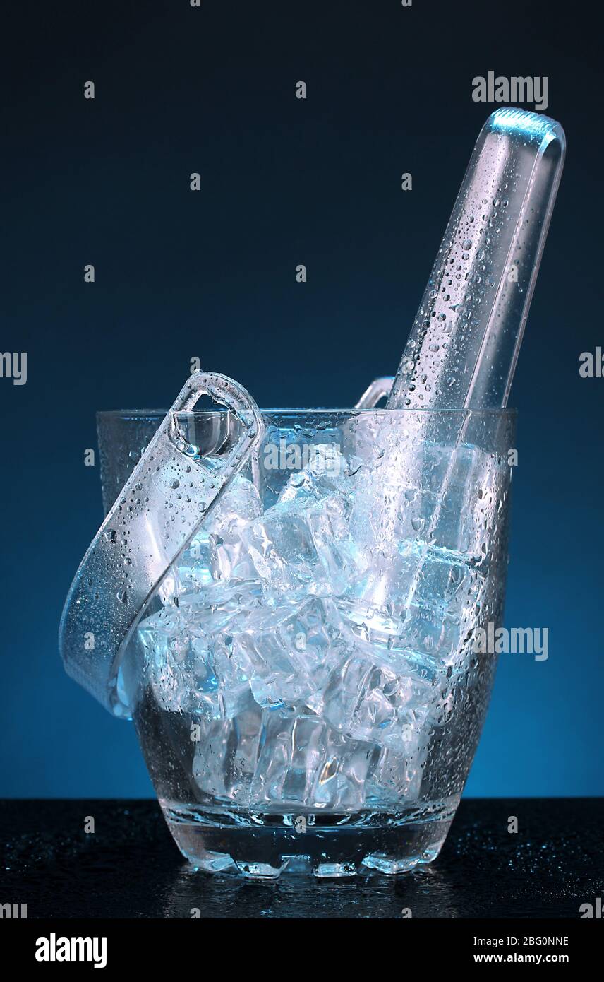 Dark blue bucket of ice background hi-res stock photography and images ...