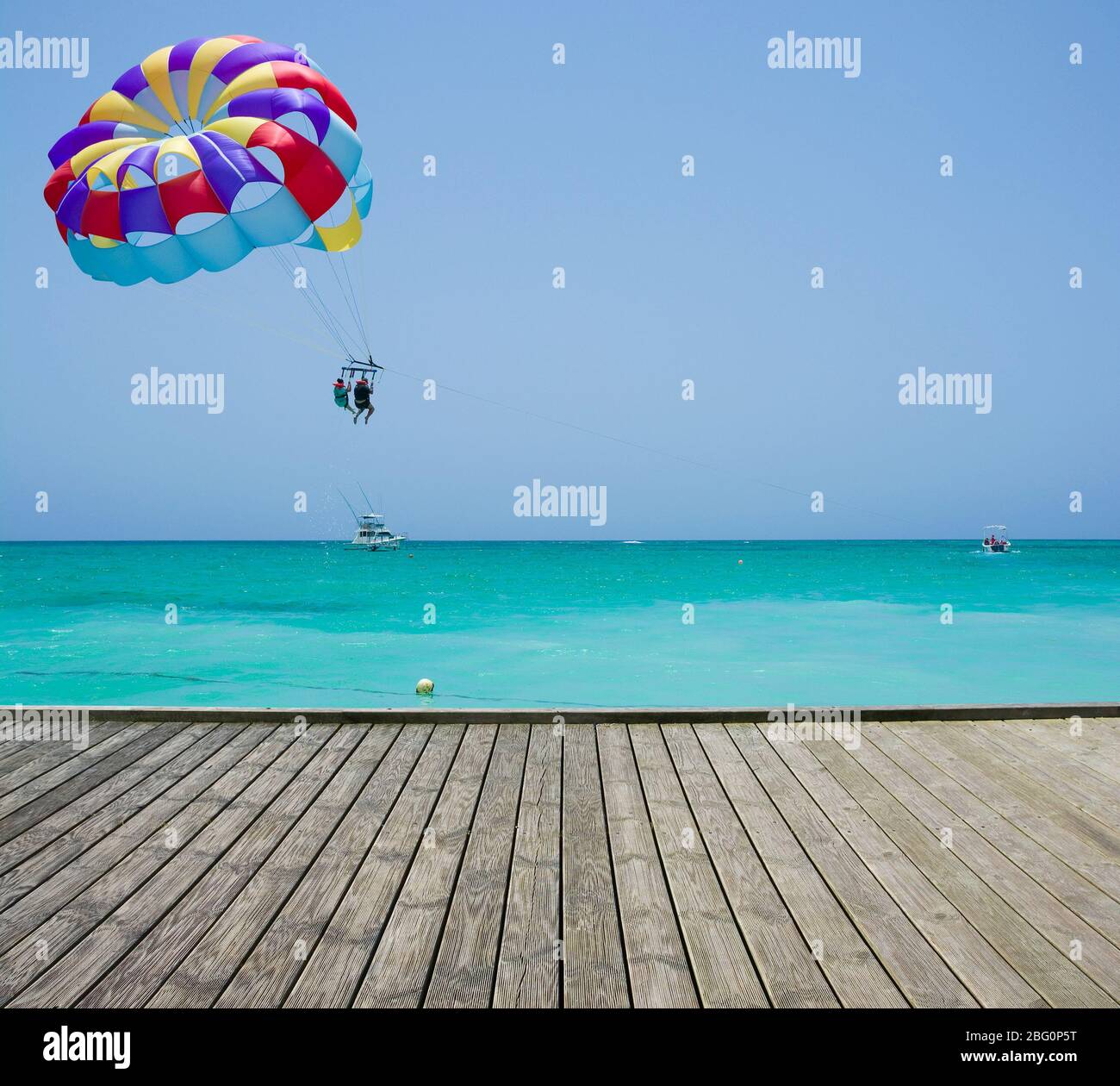 Wooden platform over water hi-res stock photography and images - Alamy