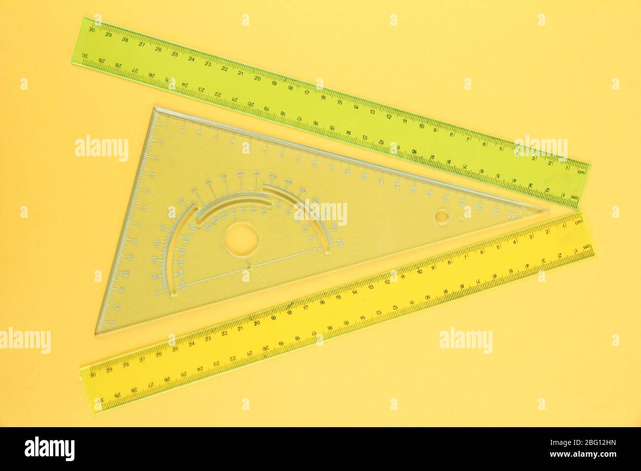 Yellow rulers hi-res stock photography and images - Alamy