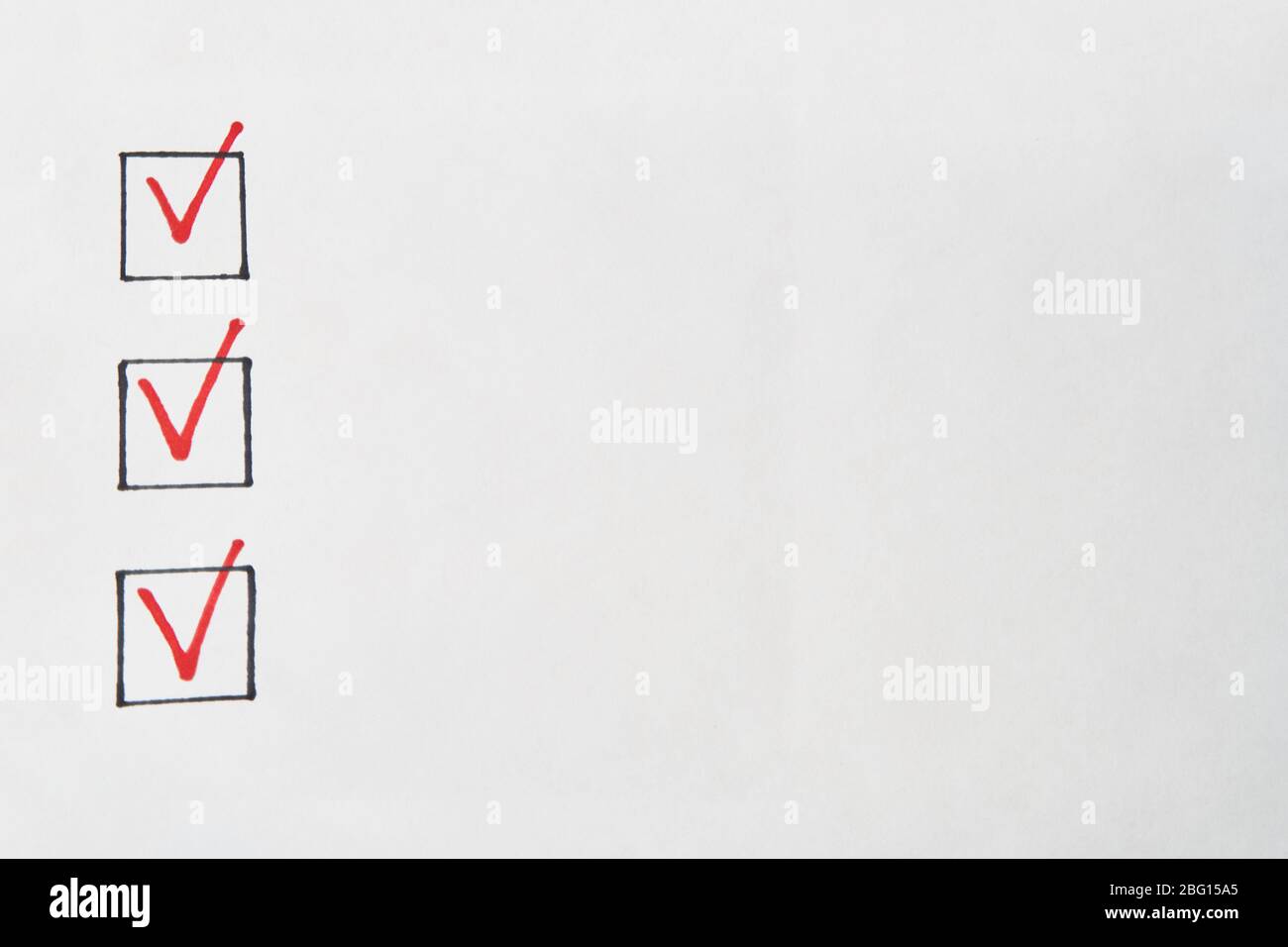 Sign checklist checkmark hi-res stock photography and images - Alamy