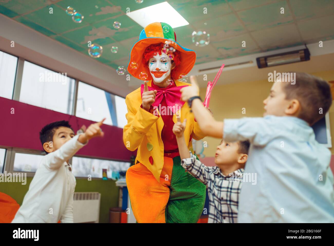 Clown fun children hi-res stock photography and images - Alamy