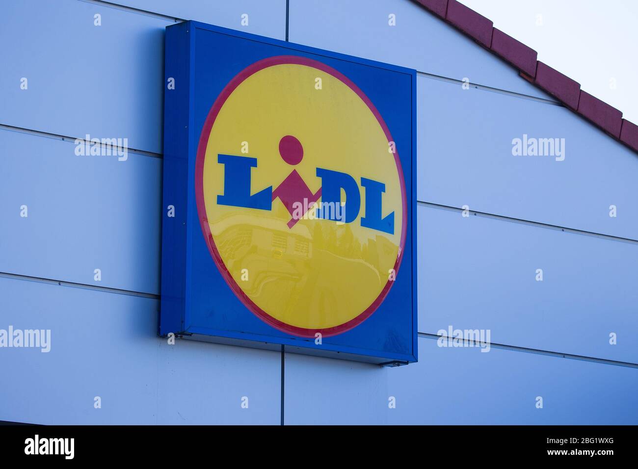 Osnabruck, Deutschland. 19th Apr, 2020. Osnabrueck, Germany 04/19/2020 ...