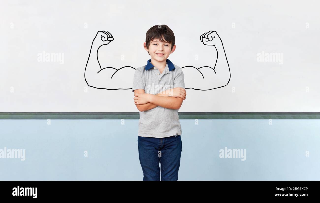 Strong muscles and child hi-res stock photography and images - Alamy