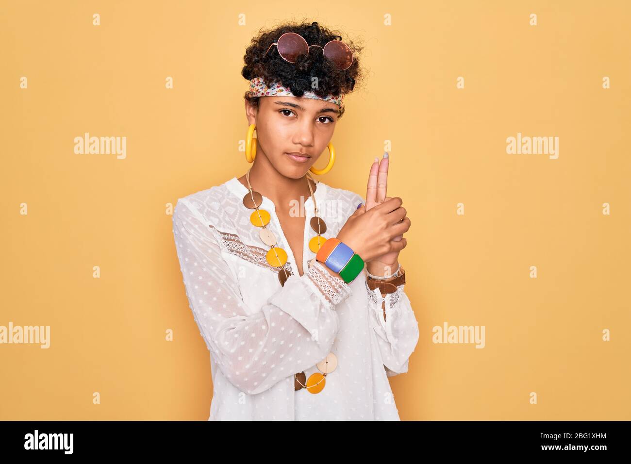 Woman game show vintage hi-res stock photography and images - Alamy