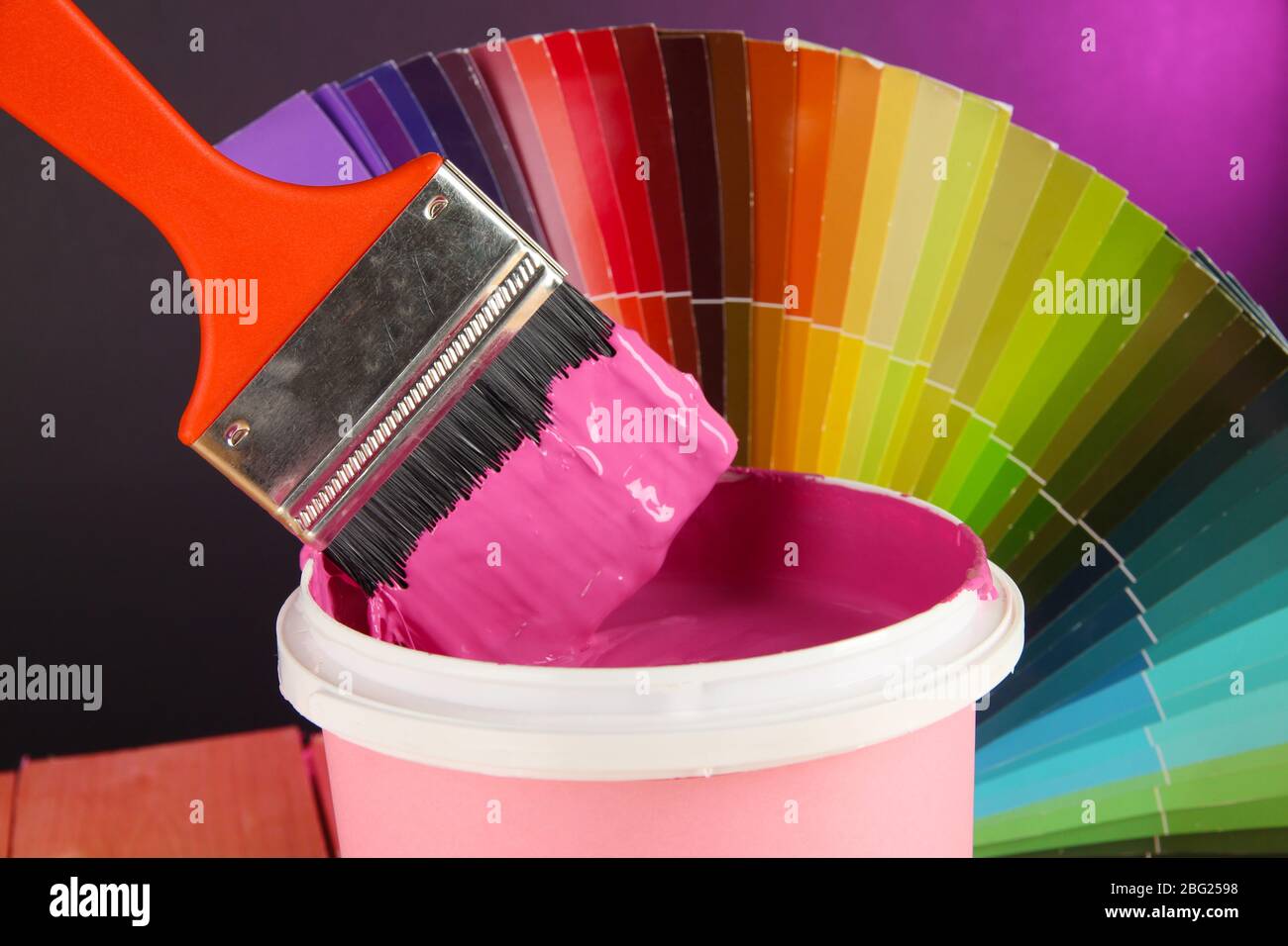 Rainbow paint pot hi-res stock photography and images - Alamy