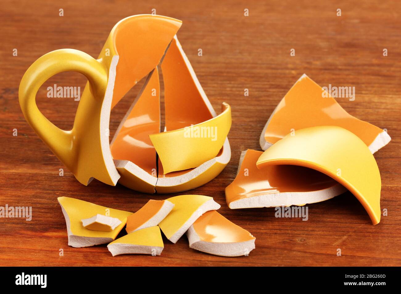 Broken cup hi-res stock photography and images - Alamy