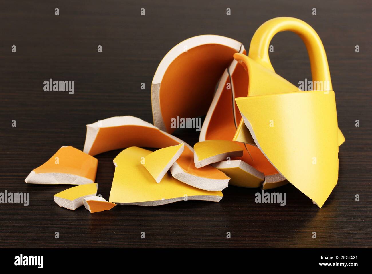 Wooden wrecked pieces hi-res stock photography and images - Alamy