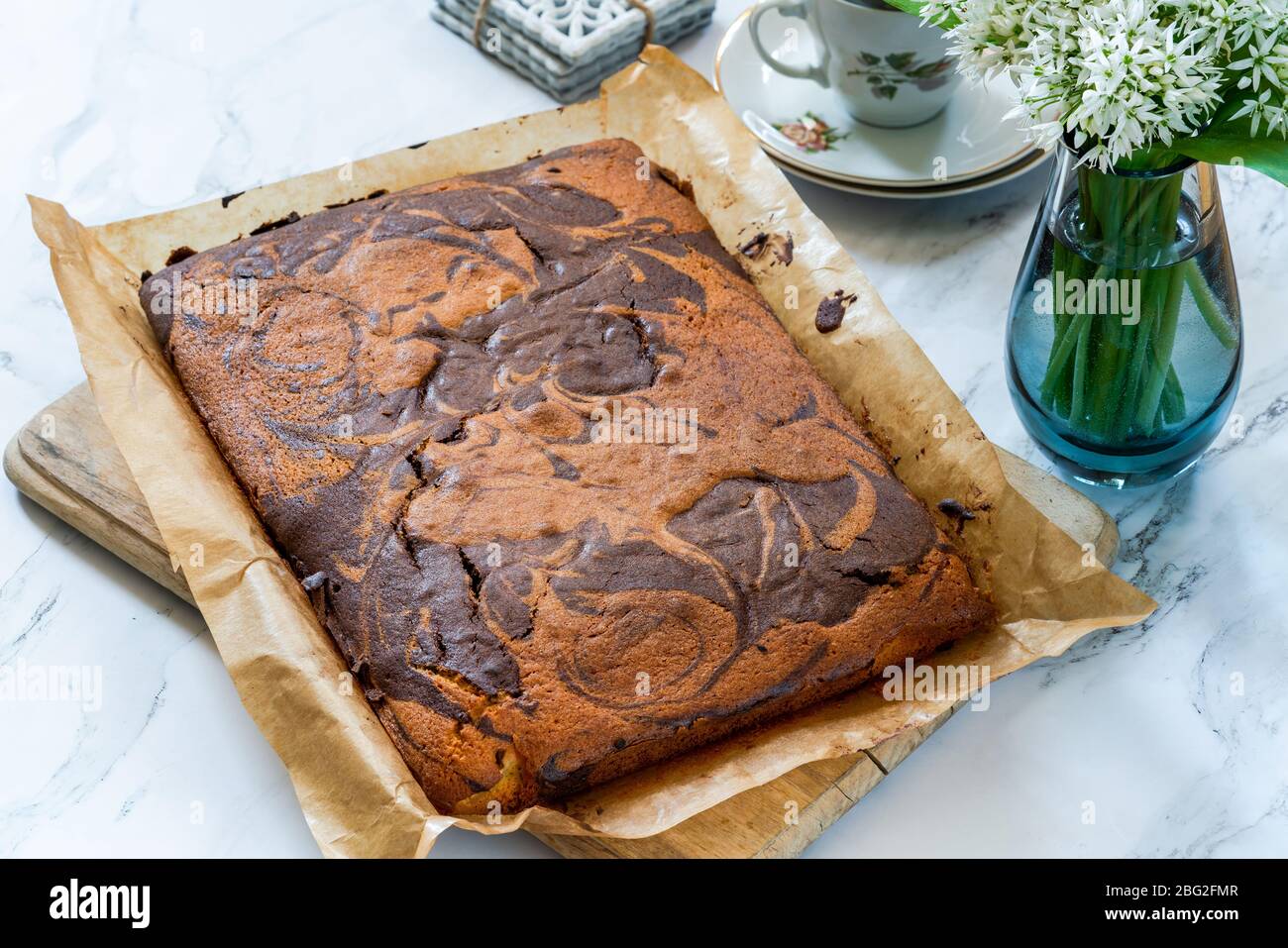 Vanilla and chocolate marble cake Stock Photo - Alamy