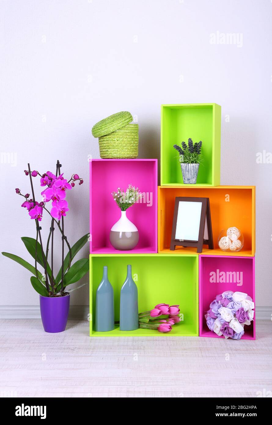 Set colorful objects house hi-res stock photography and images - Alamy