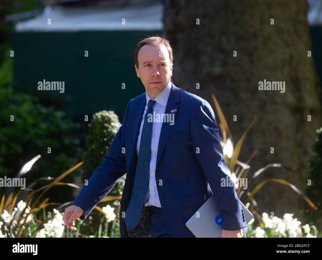 Matthew hancock health virus hi-res stock photography and images - Alamy