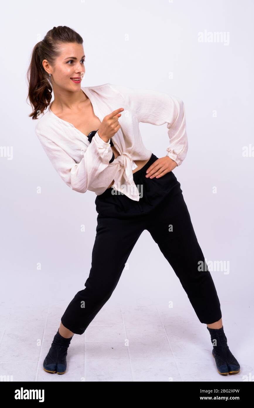 Full body shot of young beautiful woman Stock Photo - Alamy