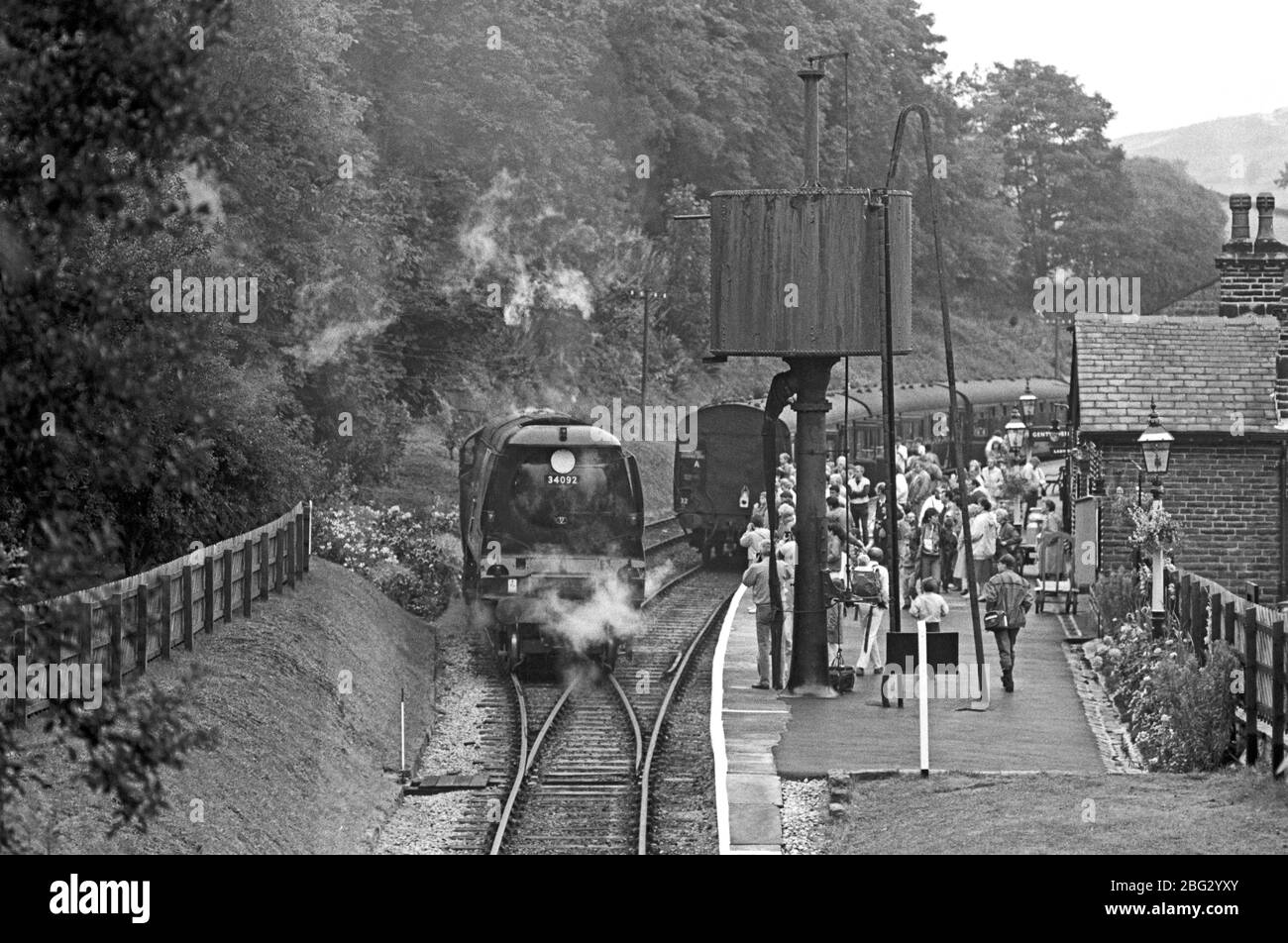 Train arriving at Oxenhope station on the heritage Keighley and Worth ...