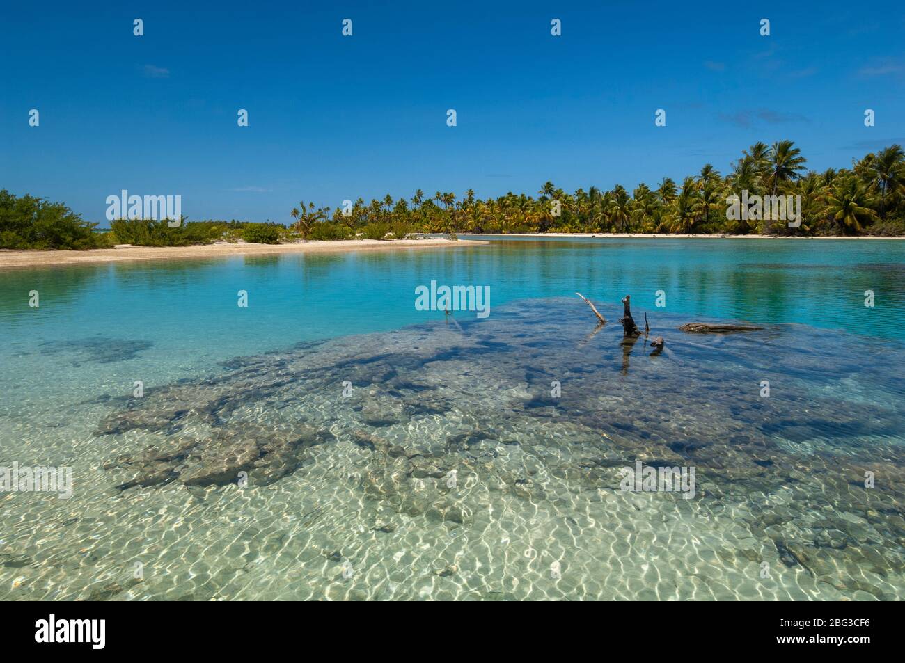 Fakarawa, Tuamotu Archipelago, French Polynesia Stock Photo - Alamy