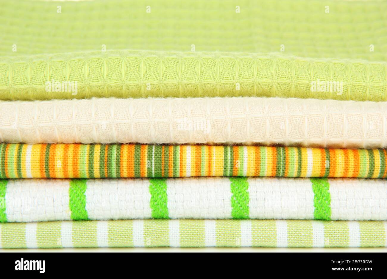 Stack of tea towels hi-res stock photography and images - Alamy