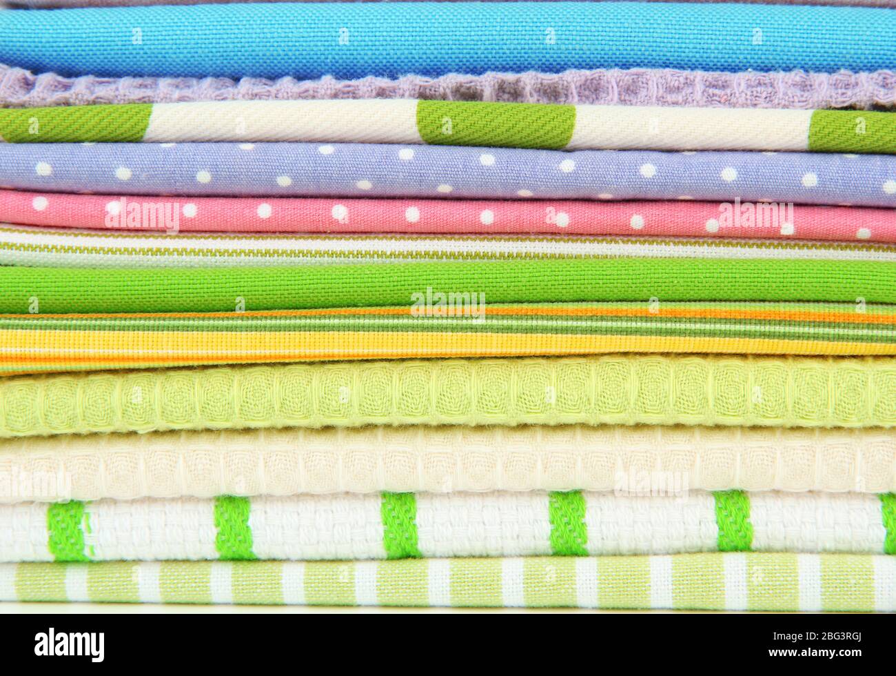 Stack of tea towels hi-res stock photography and images - Alamy
