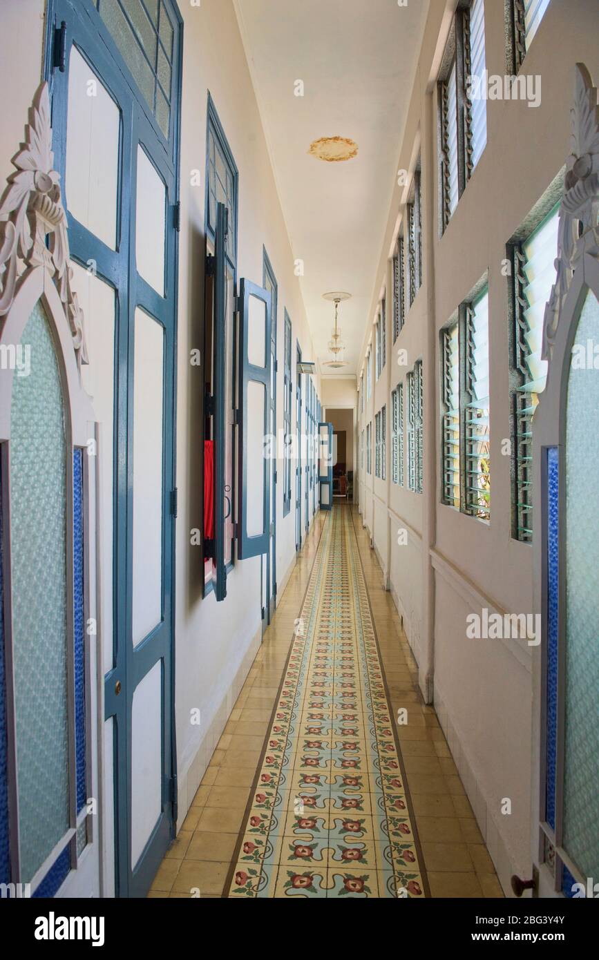 Cuba colonial house interior hi-res stock photography and images - Alamy