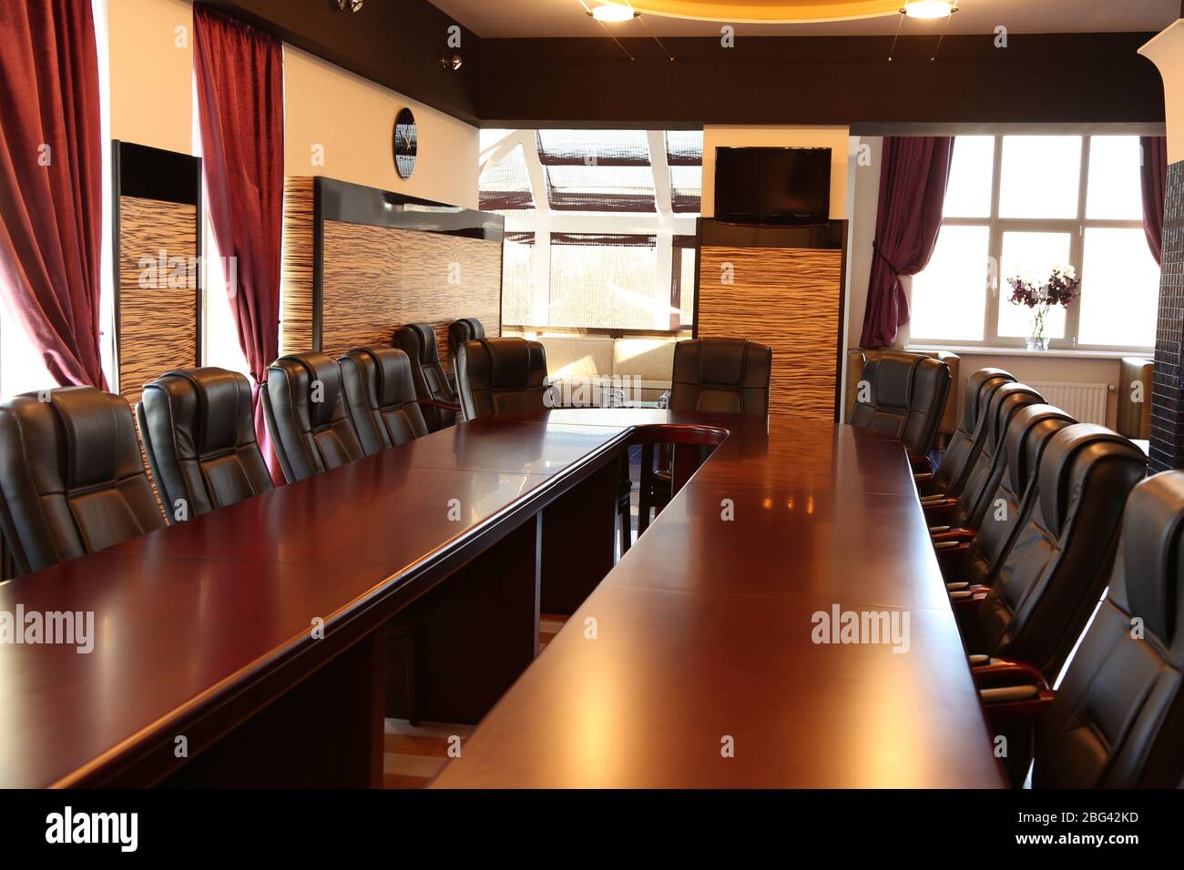 Interior of empty conference room Stock Photo - Alamy