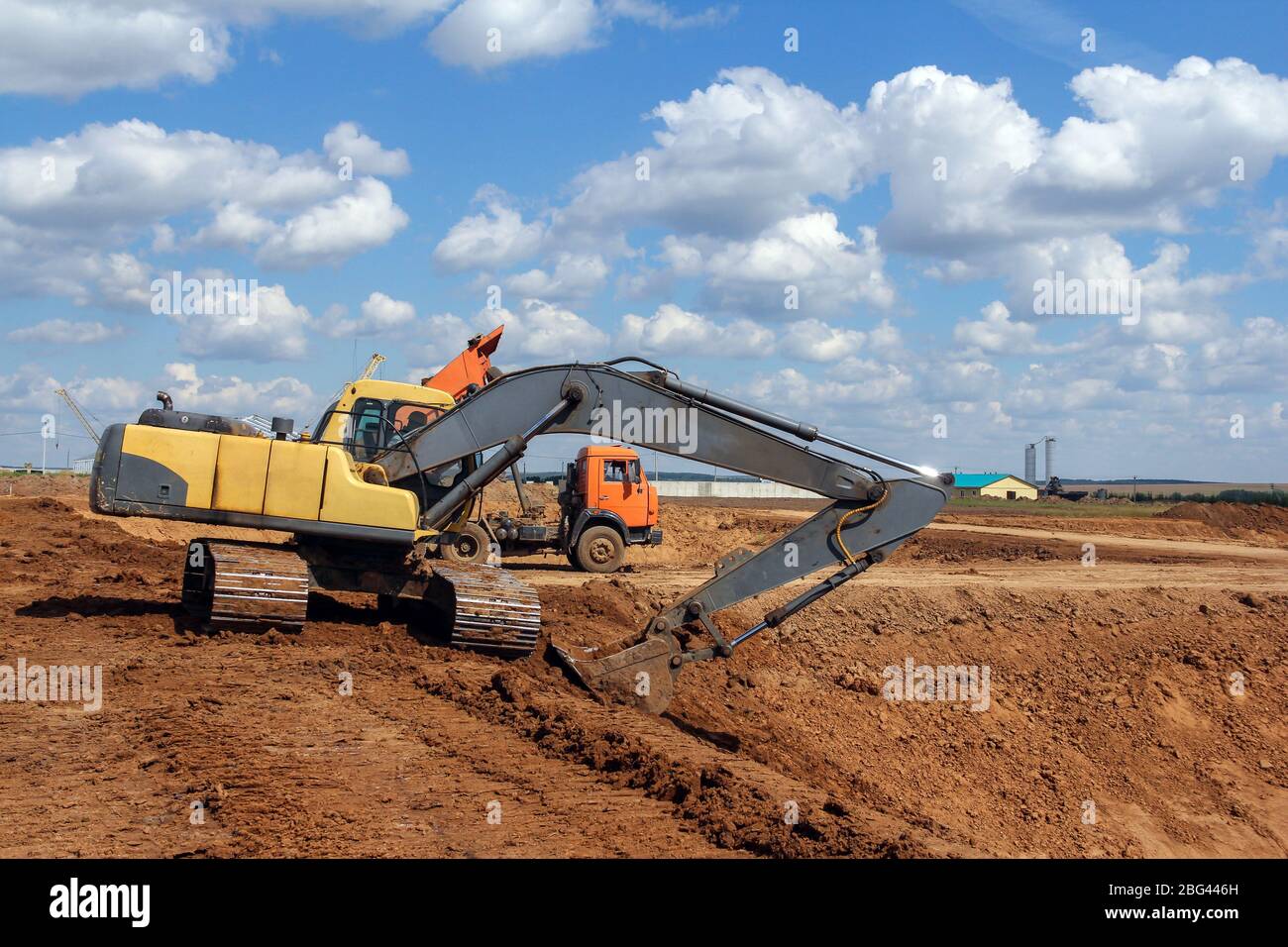 Crawler excavator front view. Special equipment for construction ...