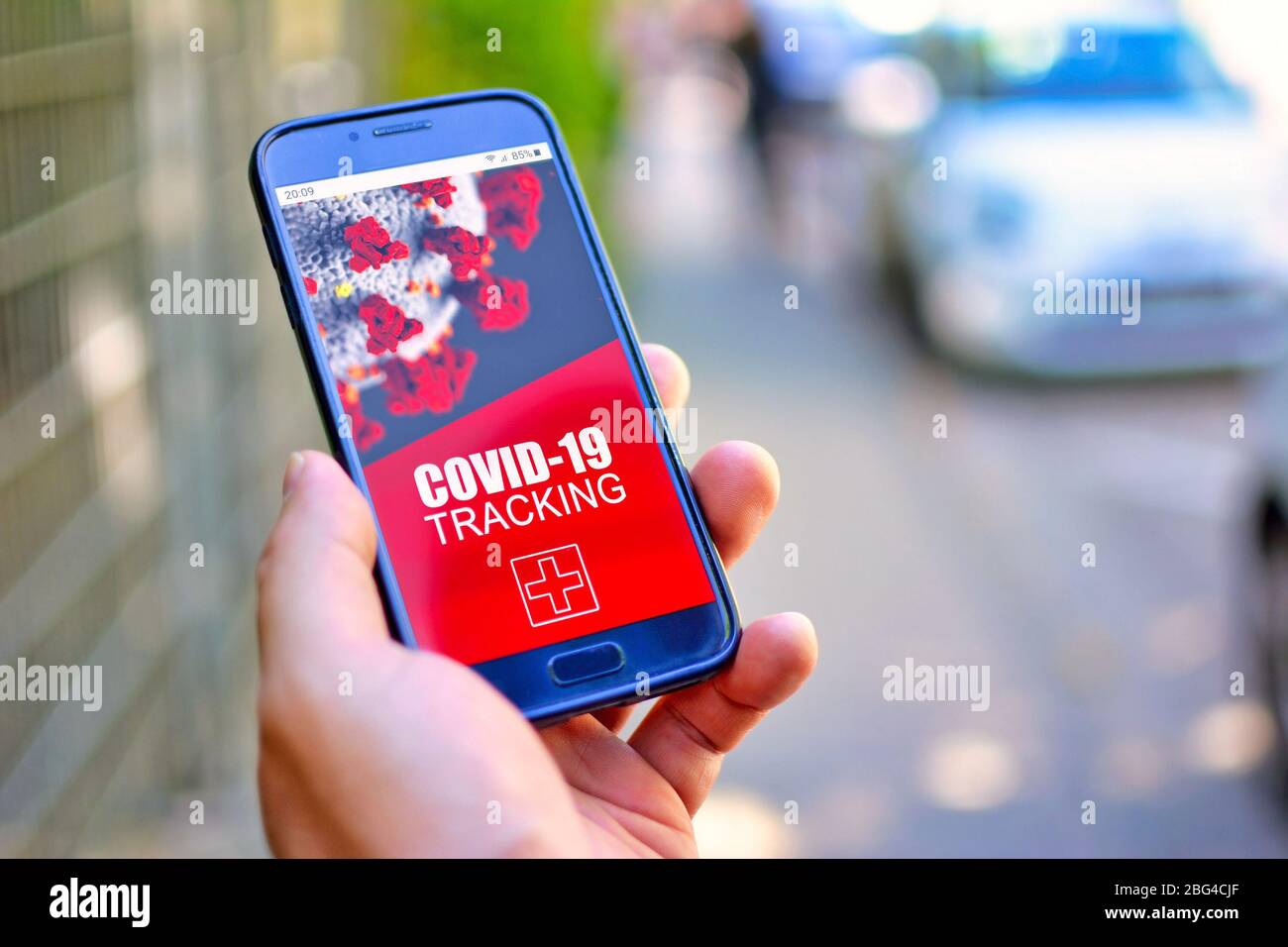 Virus tracking application hi-res stock photography and images - Alamy