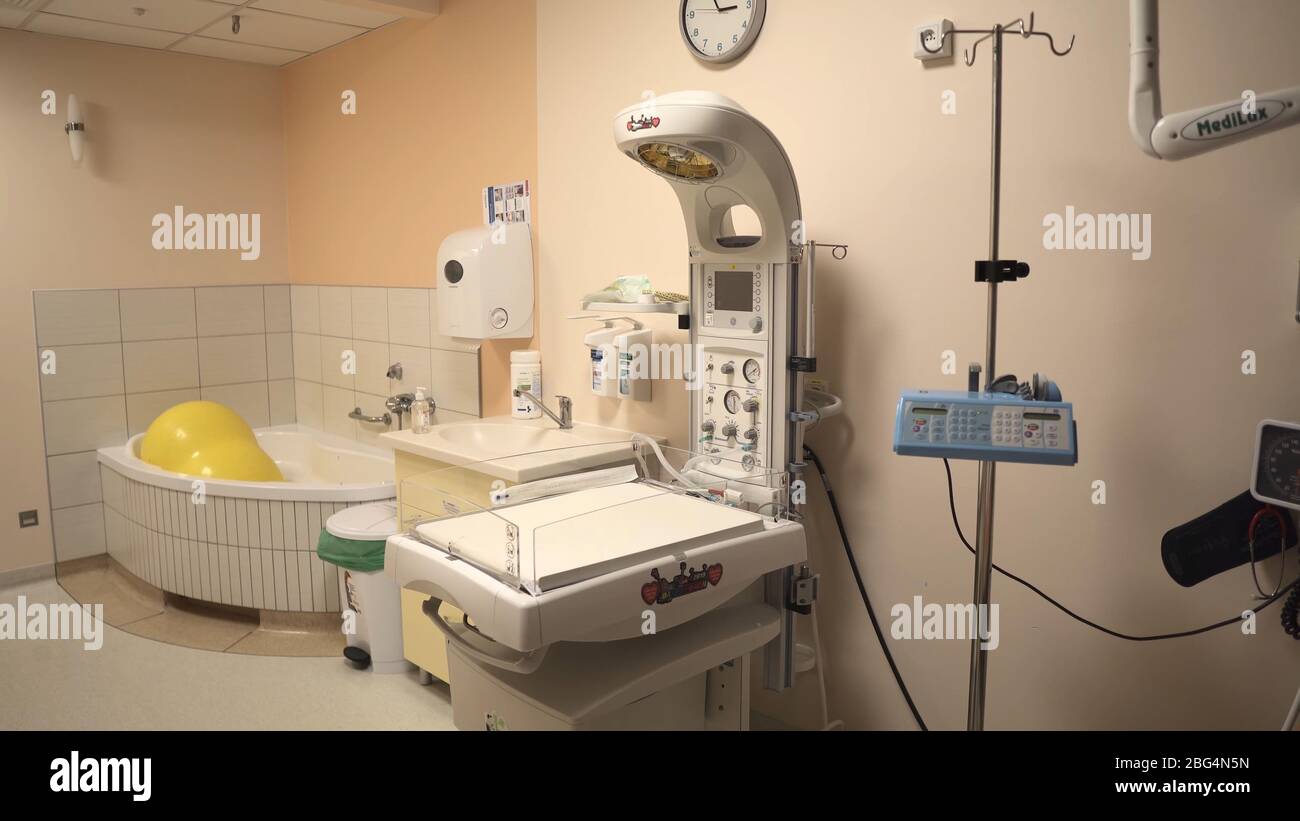 Fetal monitoring 2020 hi-res stock photography and images - Alamy