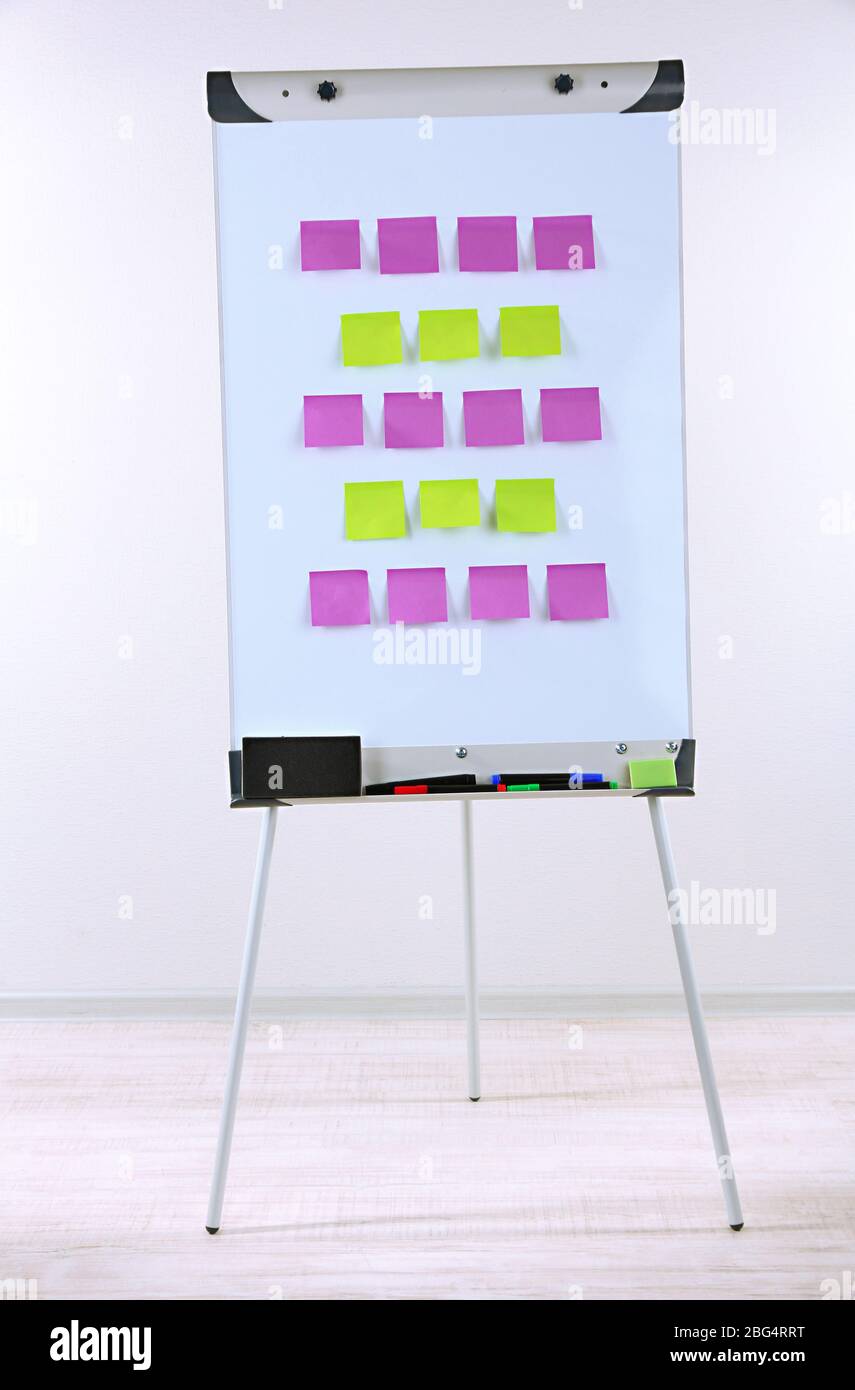 Flipchart in classroom Stock Photo - Alamy