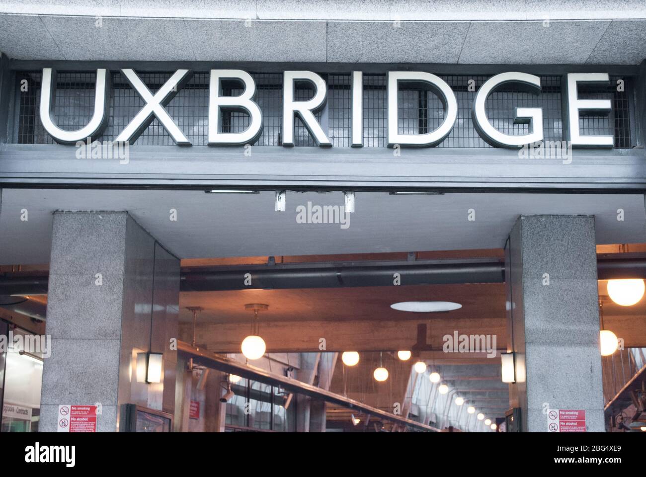 1930s Architecture London Underground Uxbridge Station, High Street ...