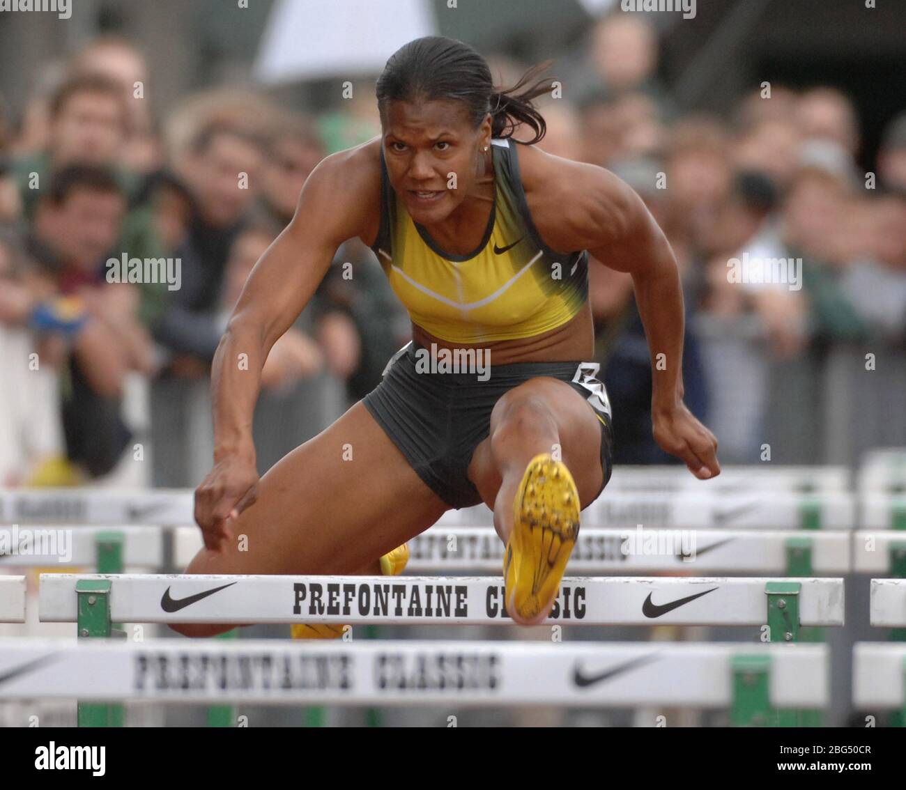 Womens 100 meter hurdles hi-res stock photography and images - Alamy